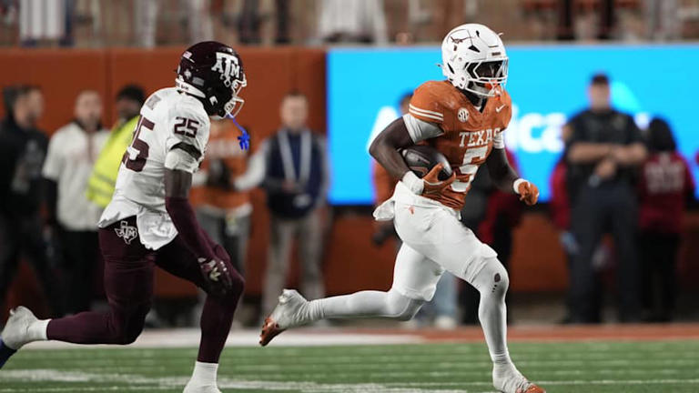 What Texas Longhorns offensive depth chart could look like vs. Michigan