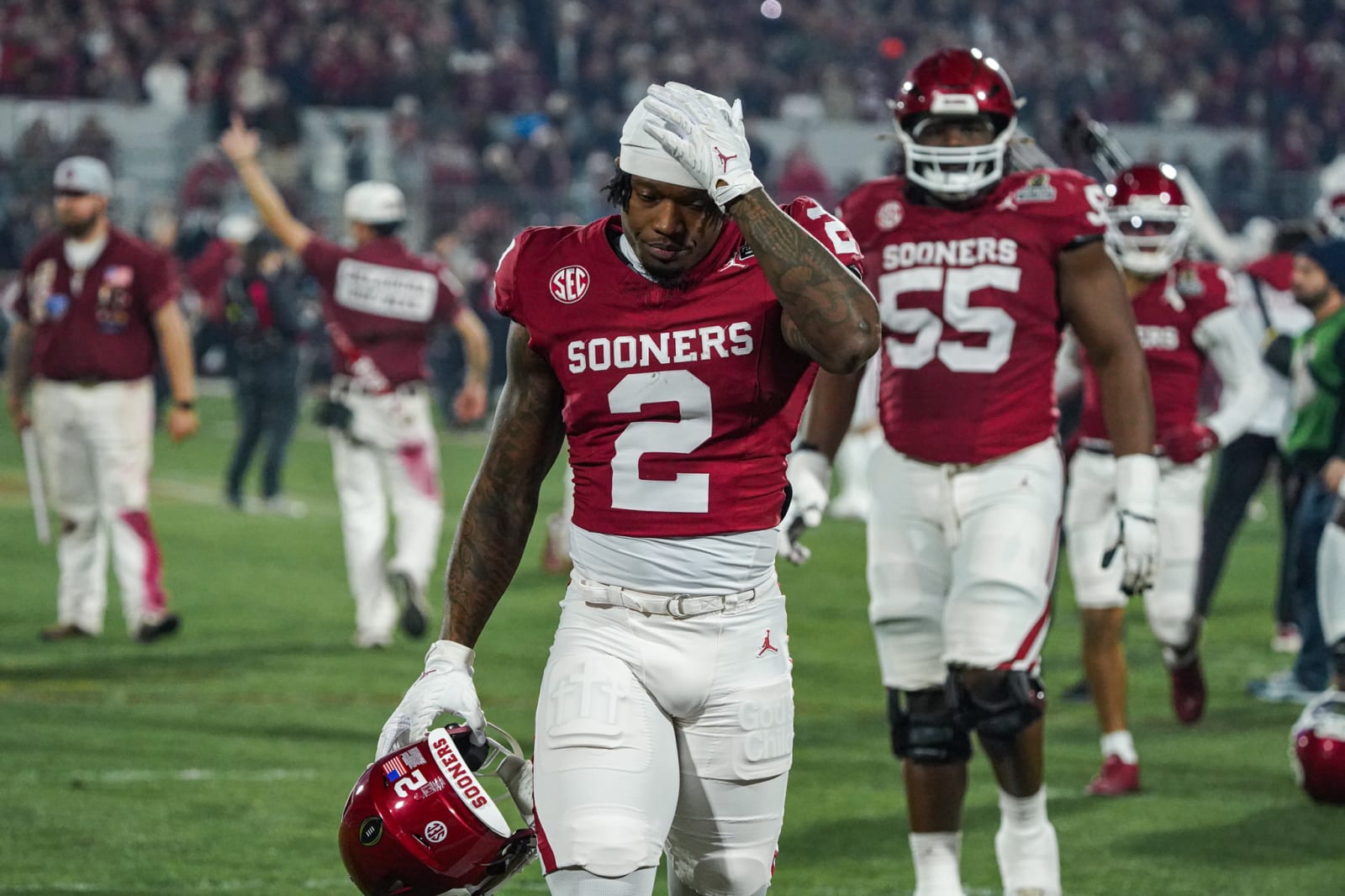 Veteran running back Jovantae Barnes transferring after four seasons ...