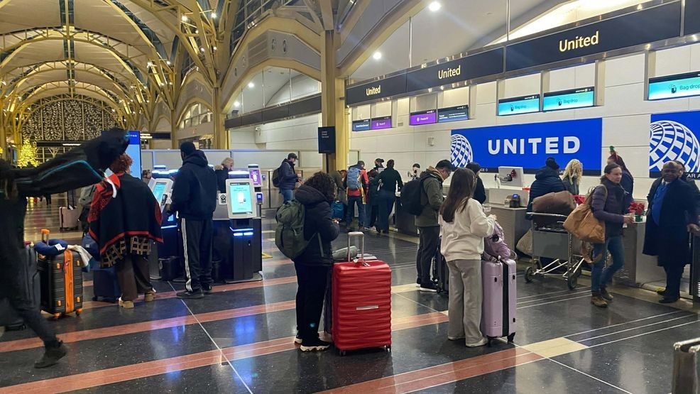 Virginians brace for crowded roads and skies during bustling holiday ...