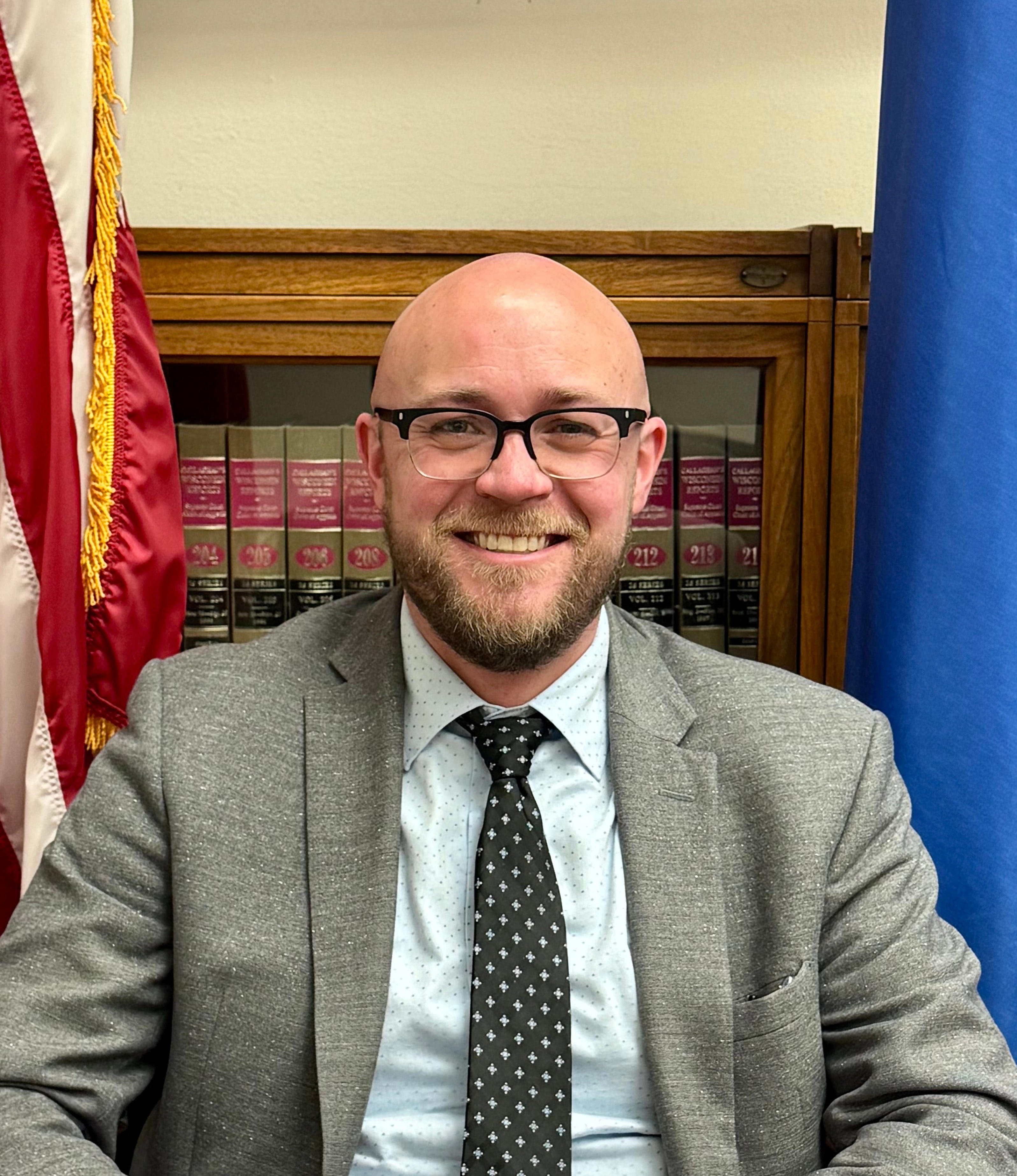 Evers appoints assistant DA to replace retiring Milwaukee County ...