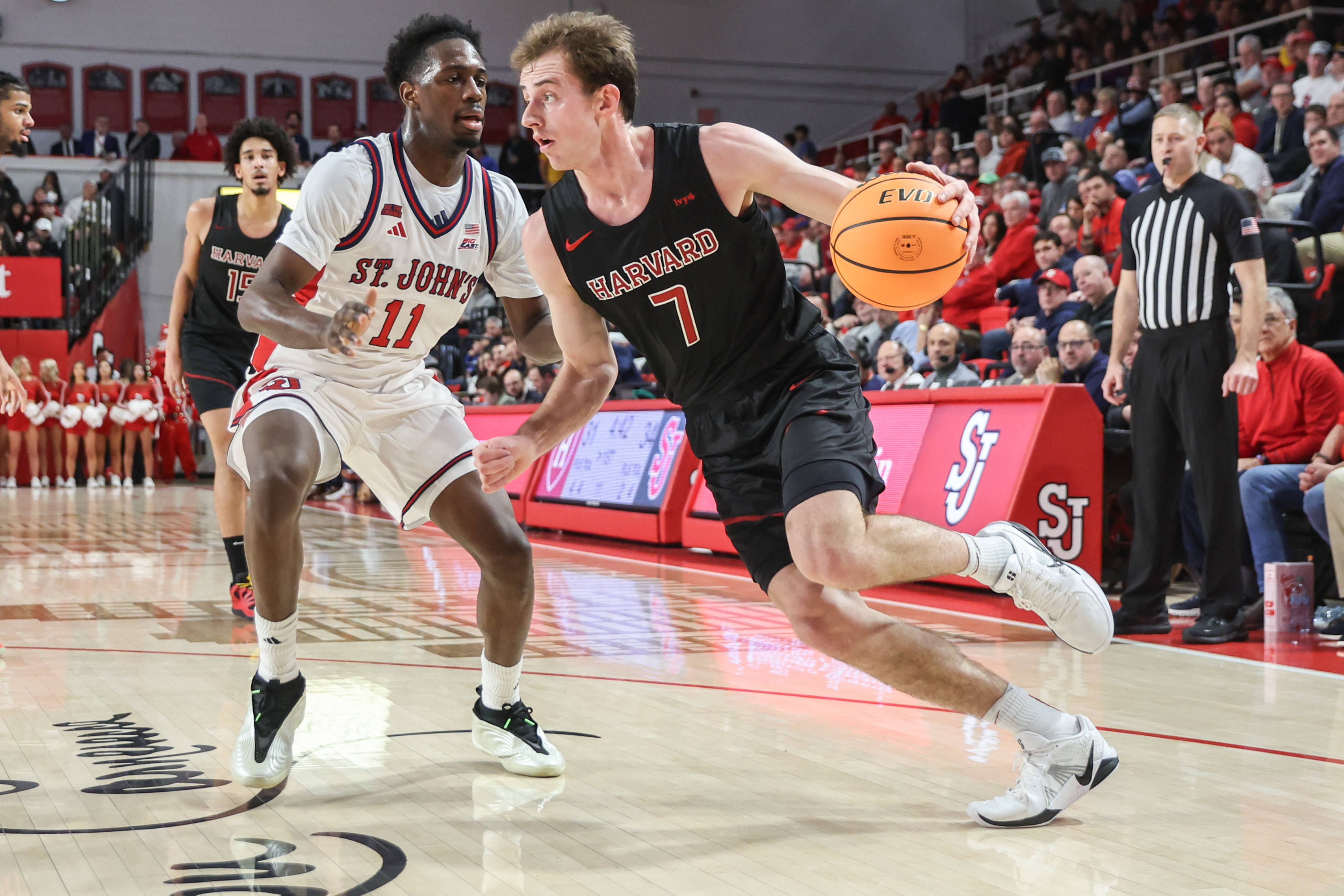 St. John’s men’s basketball avoids trap game, hammers Harvard in non ...