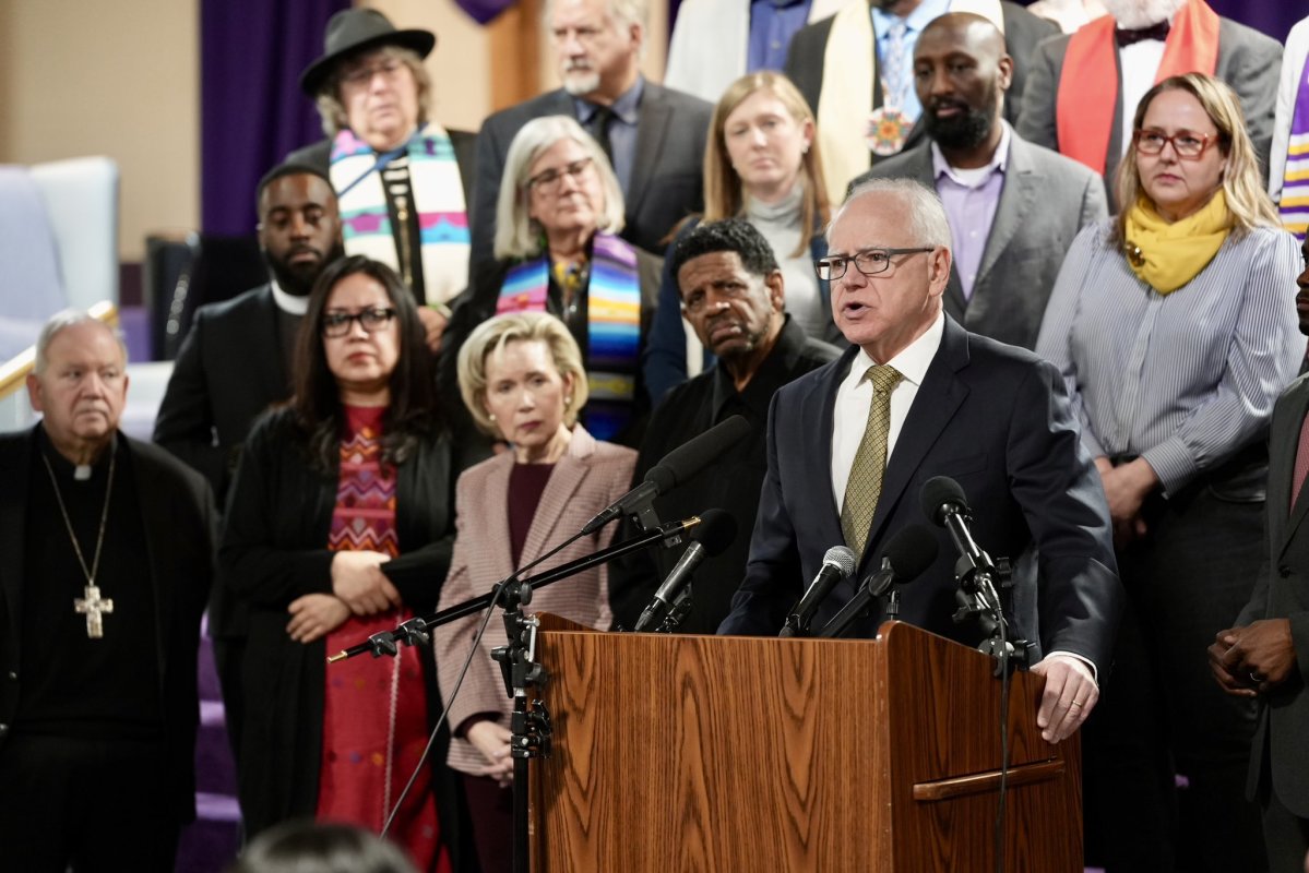 Walz 'would not put it past' ICE to target Christmas church services