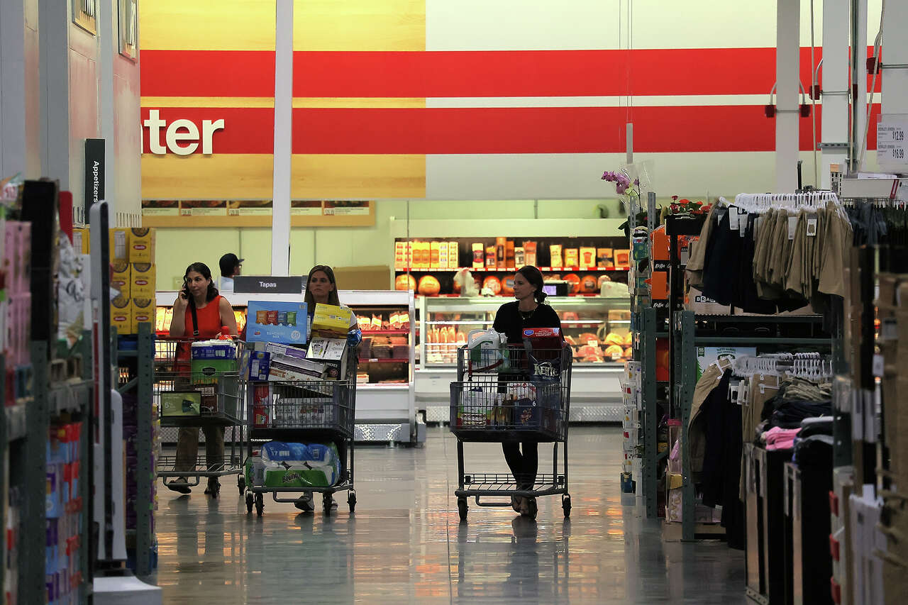 BJ's Wholesale Club challenges Costco in major Texas expansion effort