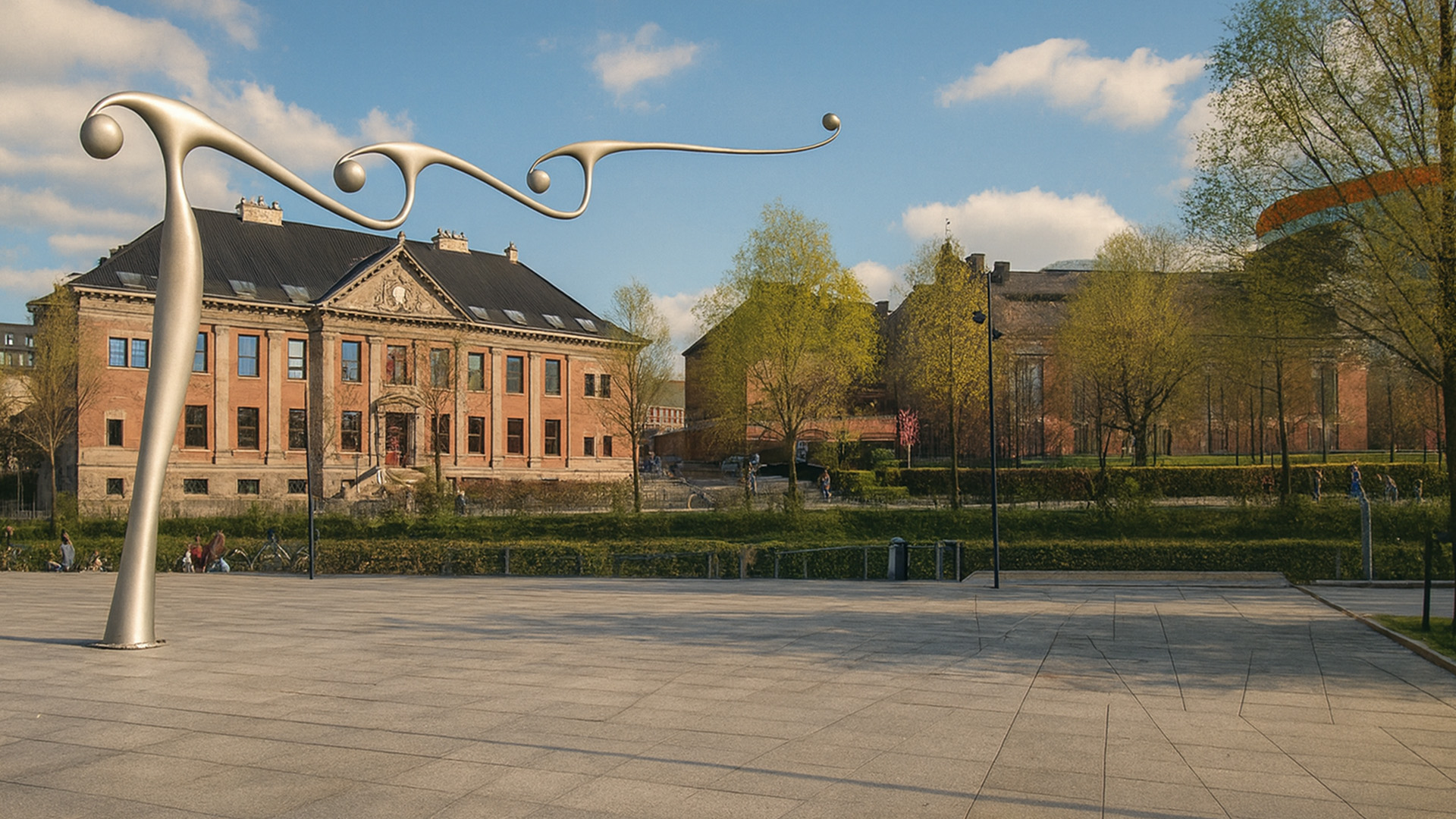 Exploring Aarhus park and city center on foot