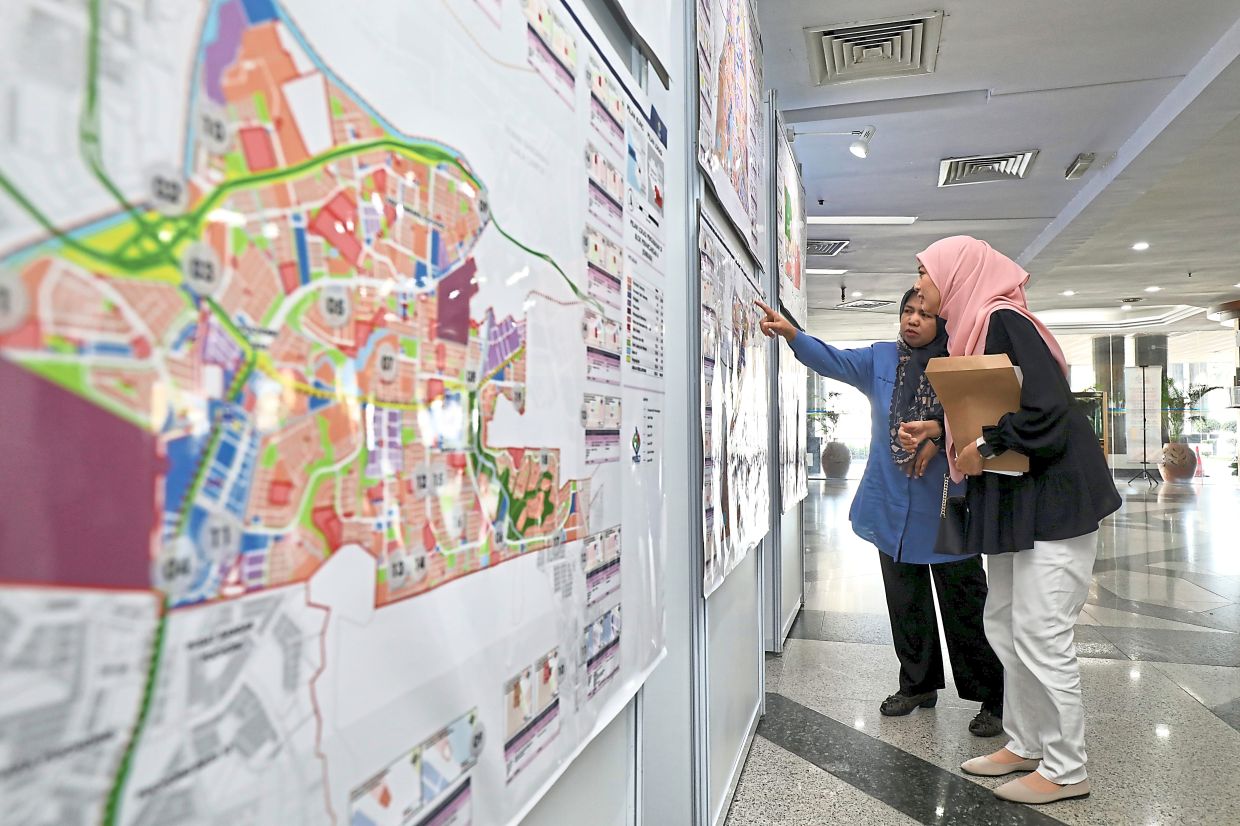 Subang Jaya folk object to rezoning of two parks