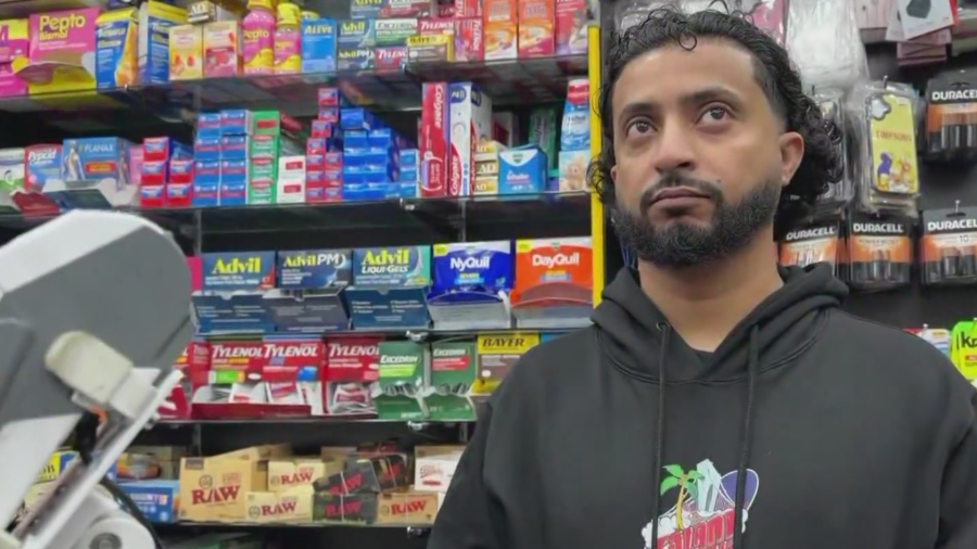 NYC bodega owner 'Island Ock' inspires kids to get good grades: Here's how