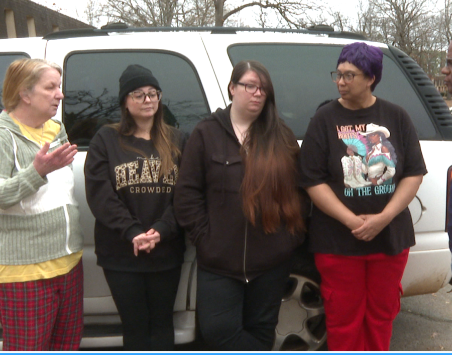 Florence apartment complex tenants with children say they are suffering ...