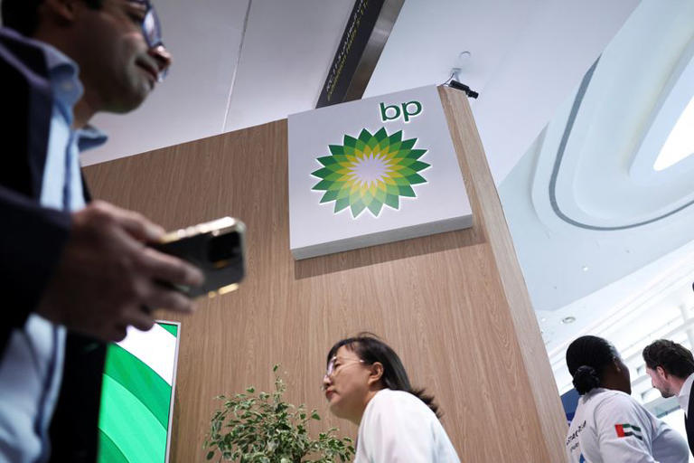 BP nears deal to sell majority stake in Castrol to Stonepeak, WSJ reports