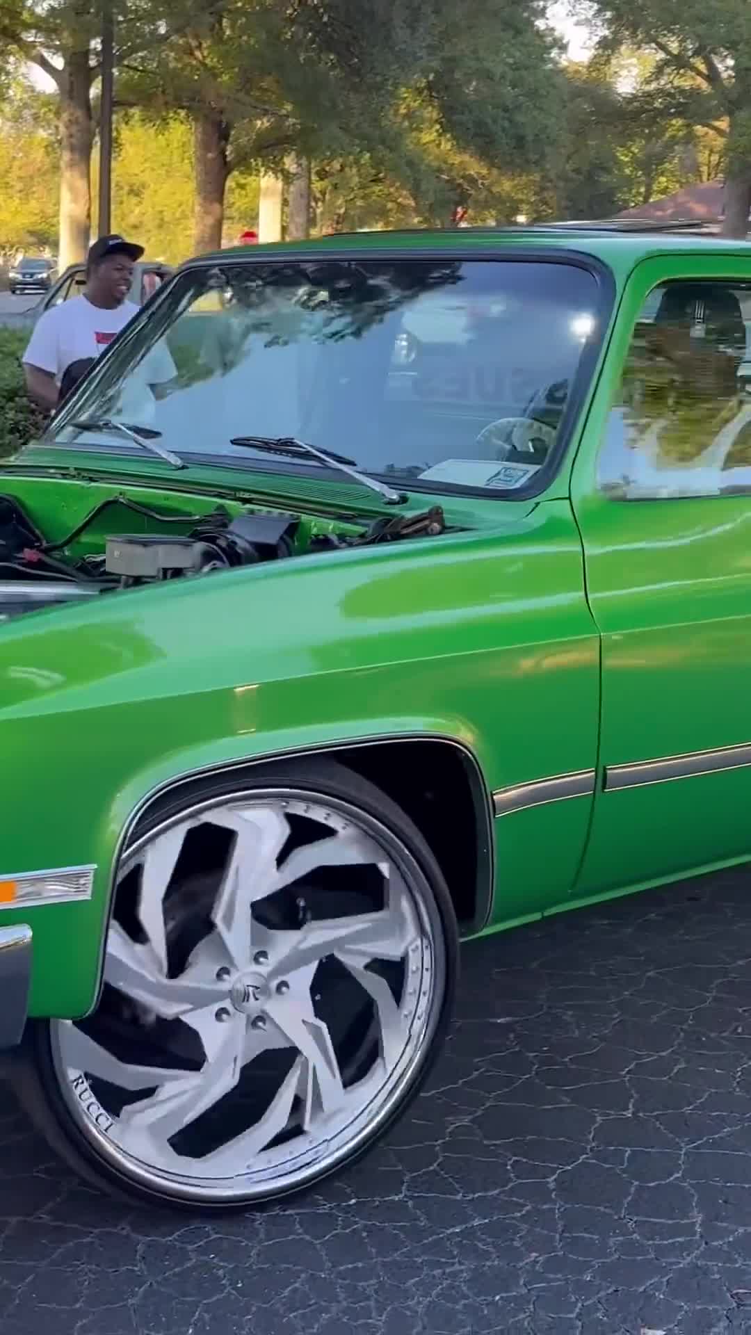 ShortBed Trucks on 26’s Riding