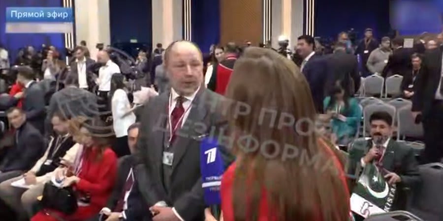 Russian state TV airs fake BBC reporter during Putin’s live Q&A — video