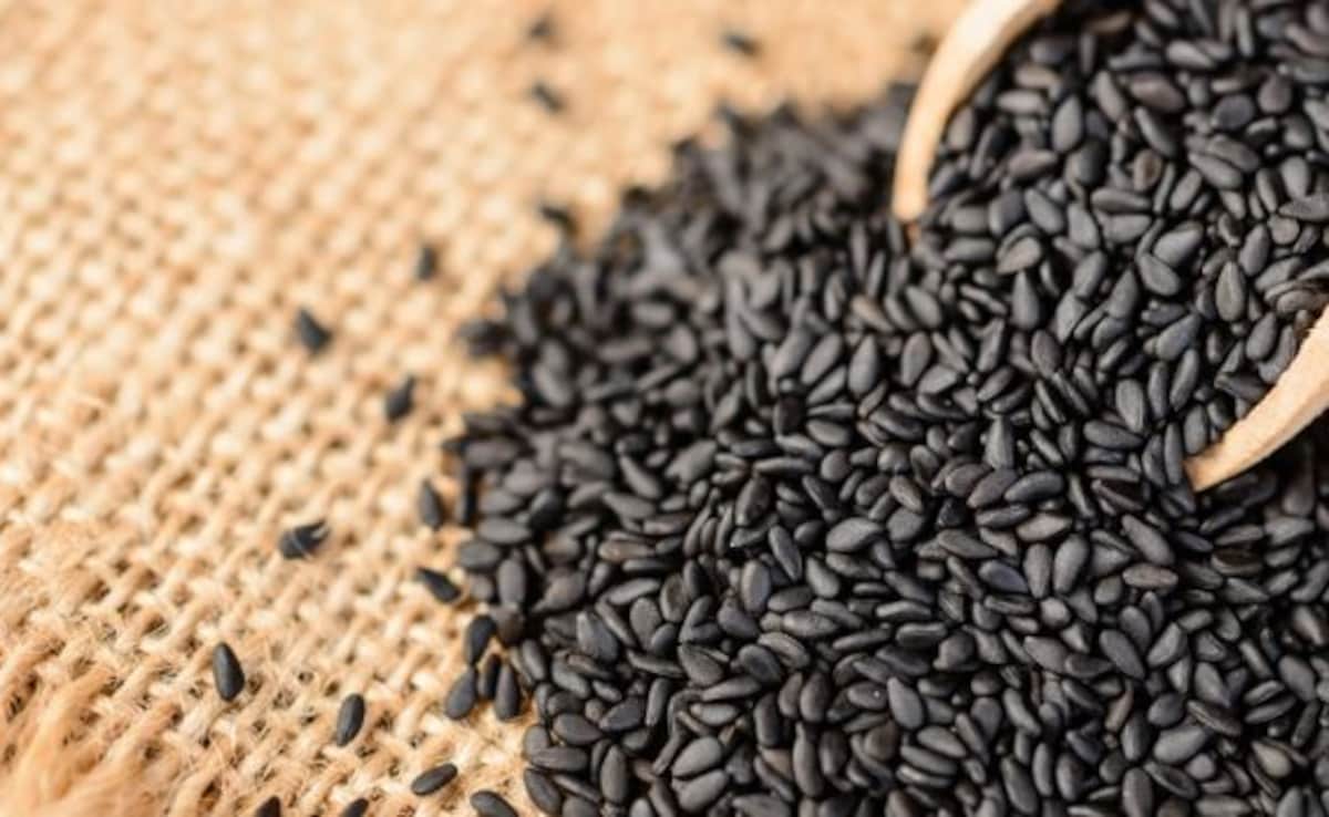 Health benefits of black sesame seeds or kala til