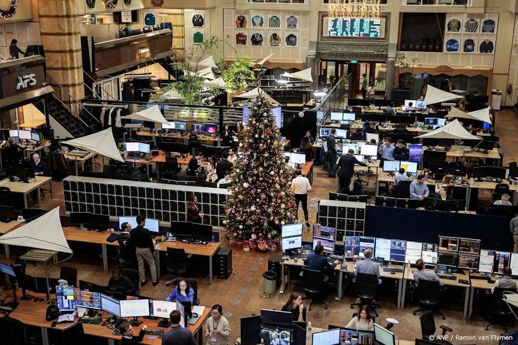 Chipbedrijven leveren in op Damrak na nieuwe chiponrust VS-China