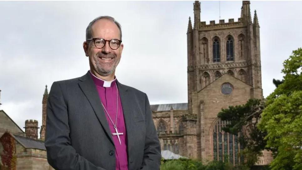 Social media 'not good for my soul' - bishop