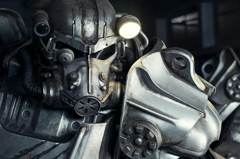 Is Kumail Nanjiani's Fallout season 2 character Paladin Harkness in the ...