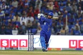 UAE: Pooran, Waseem put MI Emirates in playoffs after 8-wicket win over ...