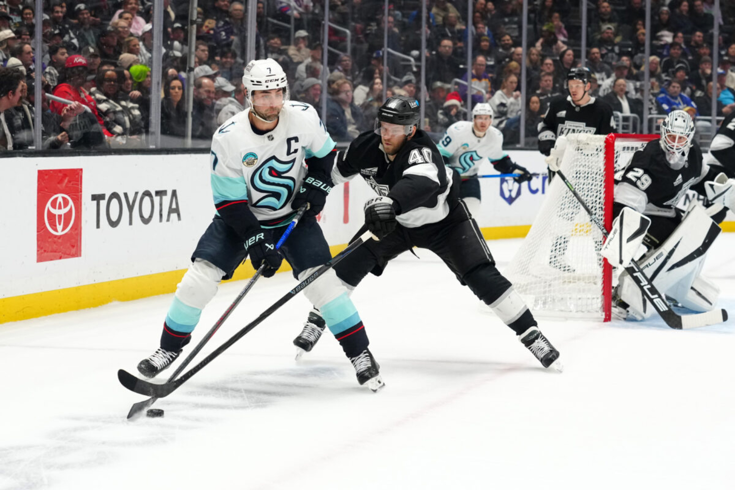 Kraken survive Kings’ push for 3-2 win