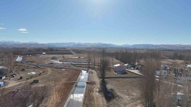 Bayburt’ta taşkın kontrol inşaatlarında çalışmalar sürüyor