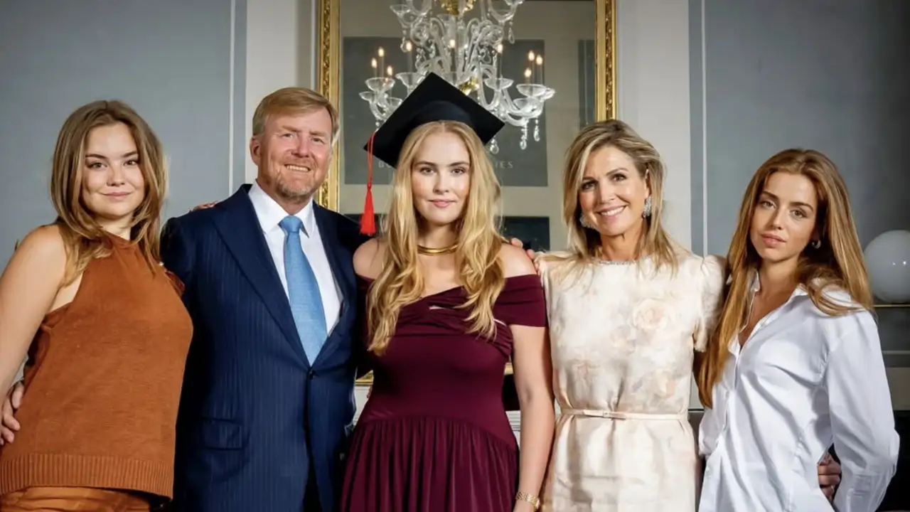 Guillermo y Máxima de Holanda ceden el protagonismo a su hija Amalia