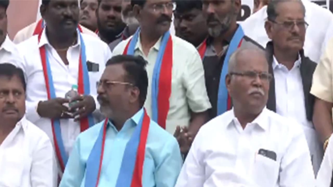 DMK, allies protest 'erasing' Gandhi's name from MGNREGA scheme