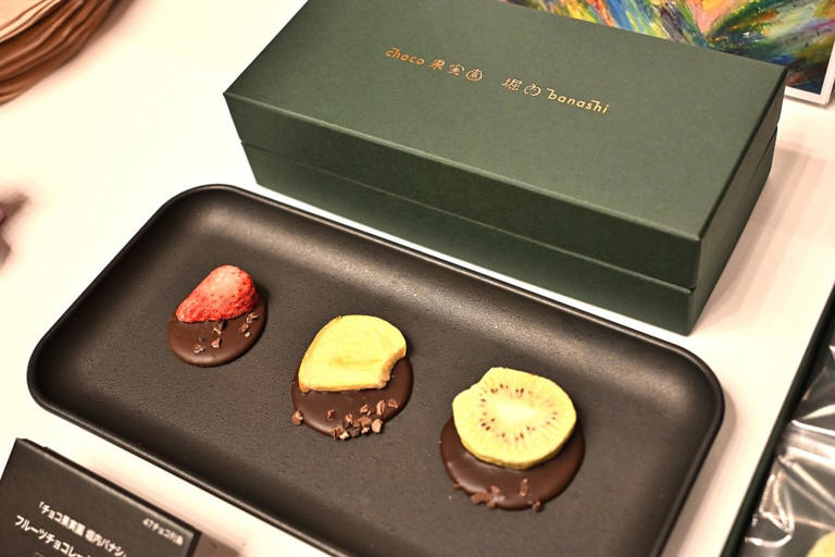 【史上最速】阪急バレンタインチョコレート博覧会2026。160ブランドが早くもオンライン販売スタート!お披露目会潜入レポート