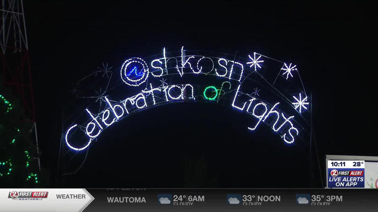 COUNTDOWN 2 CHRISTMAS: Oshkosh Celebration of Lights at EAA grounds