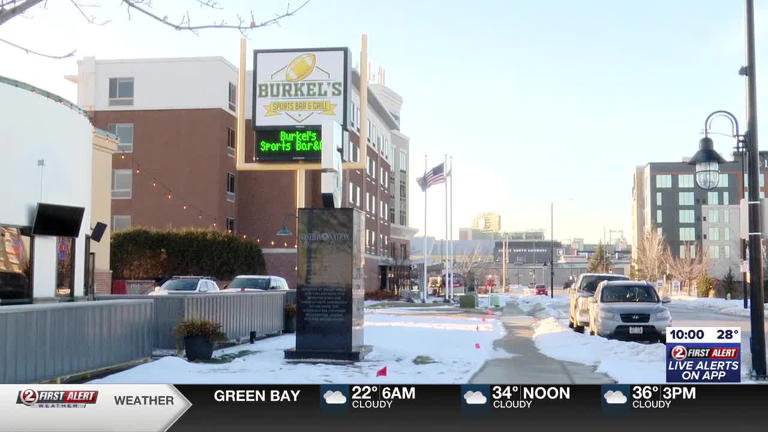 Burkel’s Sports Bar & Grill to close at end of Packers season