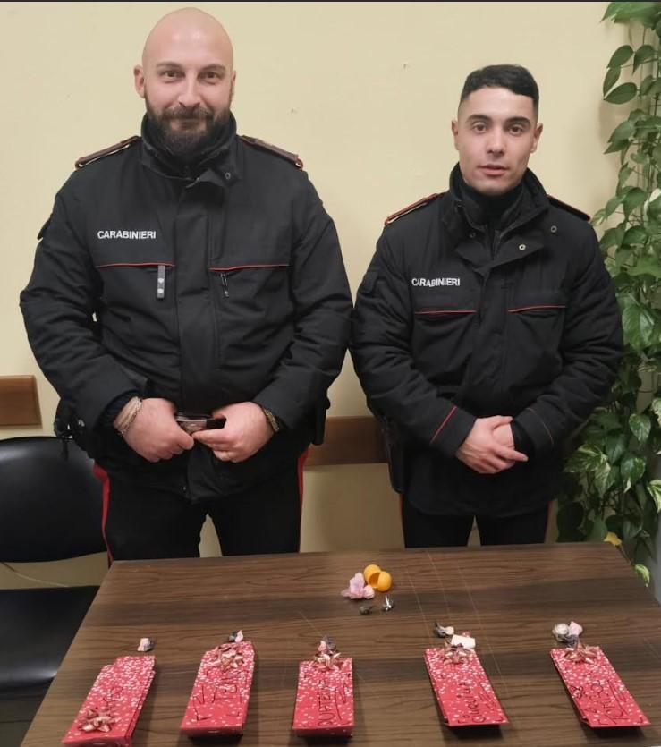 Il premio della tombola? La droga. Fermato spacciatore con dosi 'ad hoc'