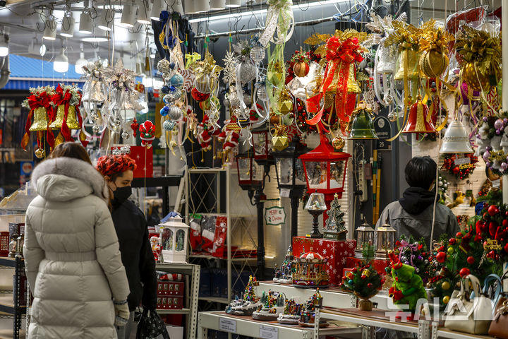 하루 앞둔 크리스마스 [뉴시스Pic]