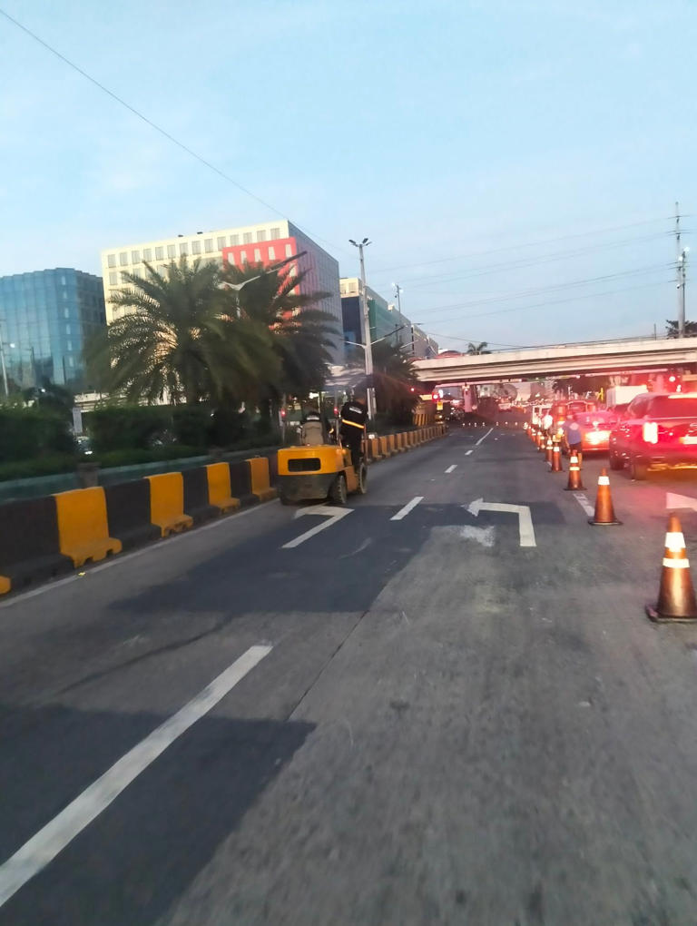 Edsa rehab kicks off in Pasay on Christmas Eve