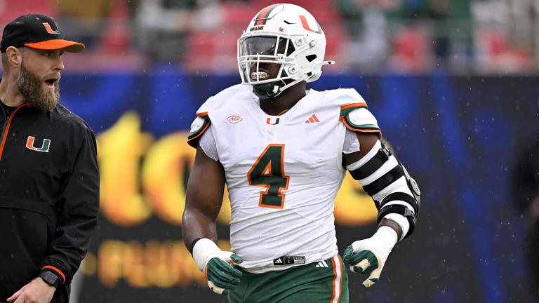 Miami’s Rueben Bain Jr. heaps praise on Julian Sayin before playing ...