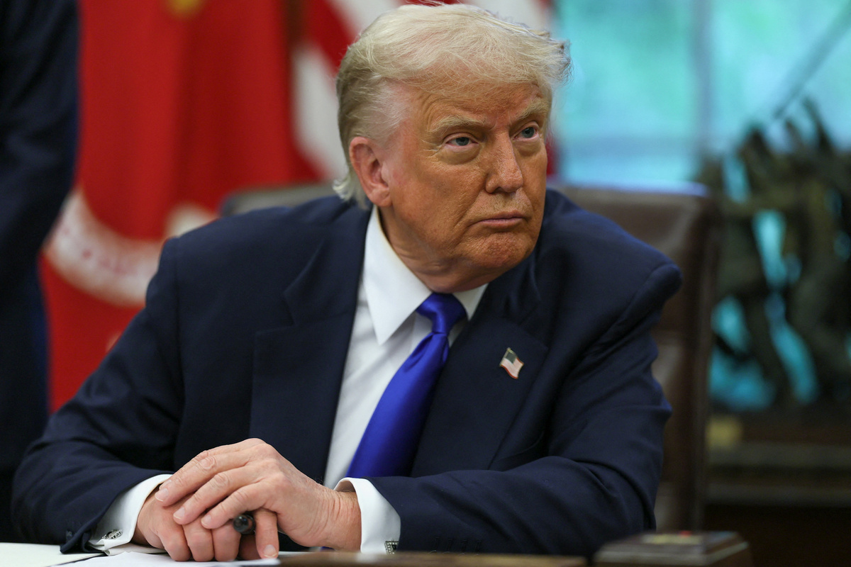 Trump suffers major defeat in effort to rescind refugees' rights as ...