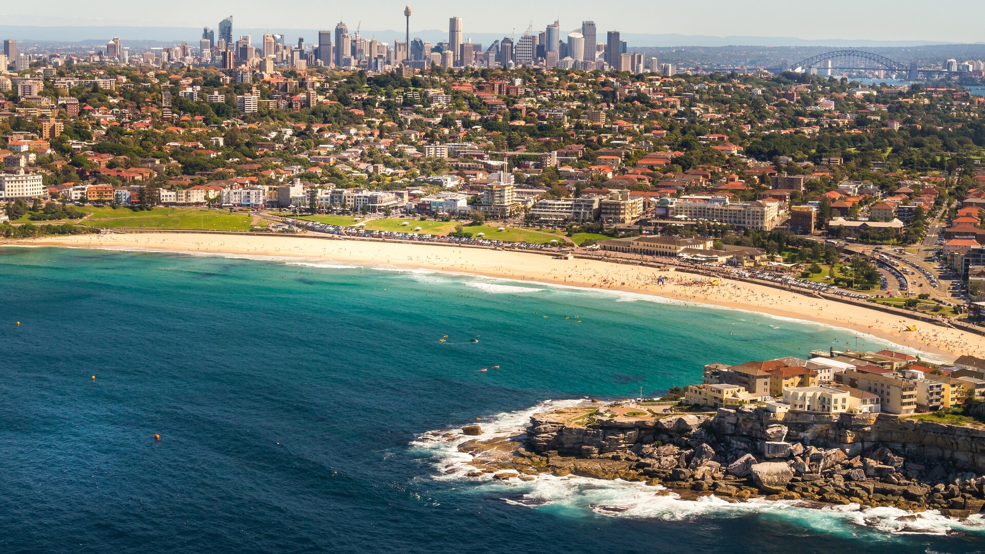 Bondi businesses want people to return