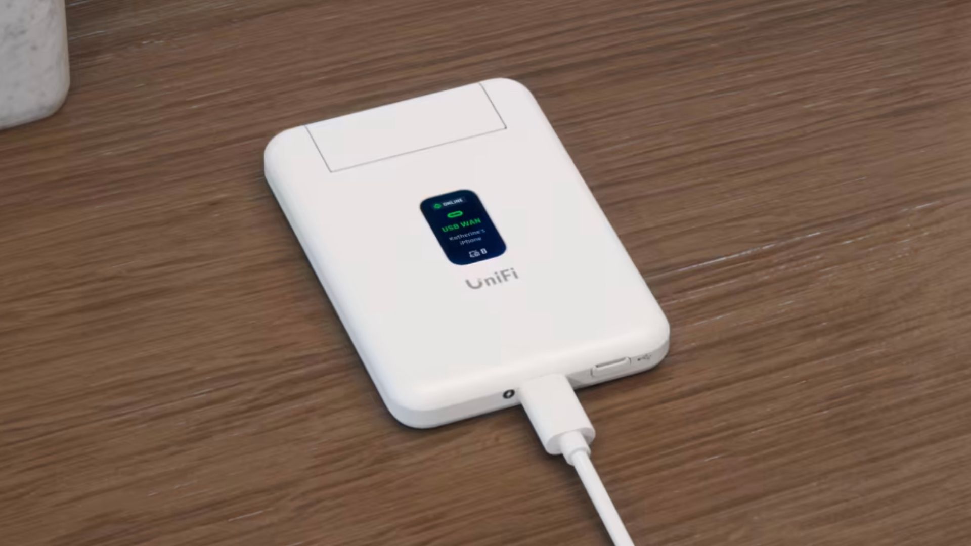 UniFi's new travel router, Linux phones, NAS upgrades, and more: News ...