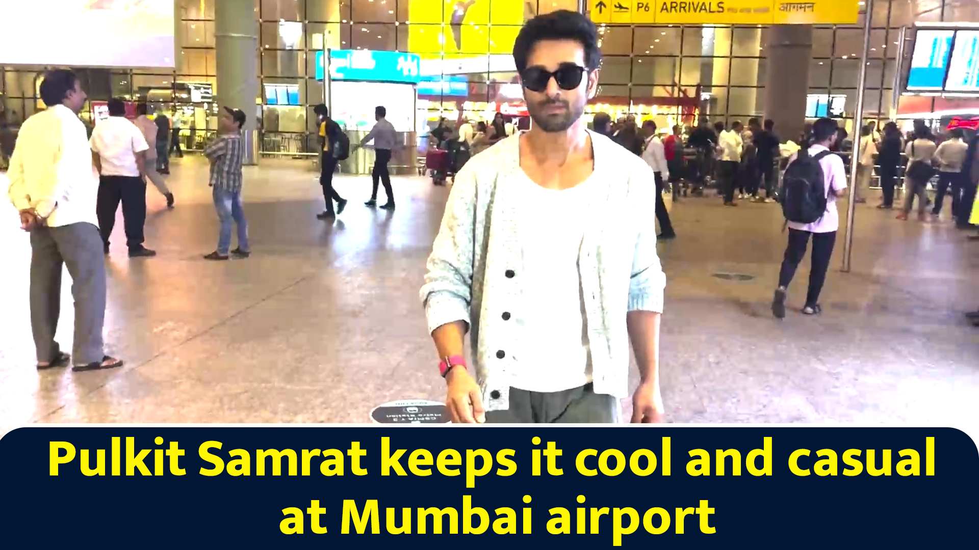 Pulkit Samrat keeps it cool and casual at Mumbai airport