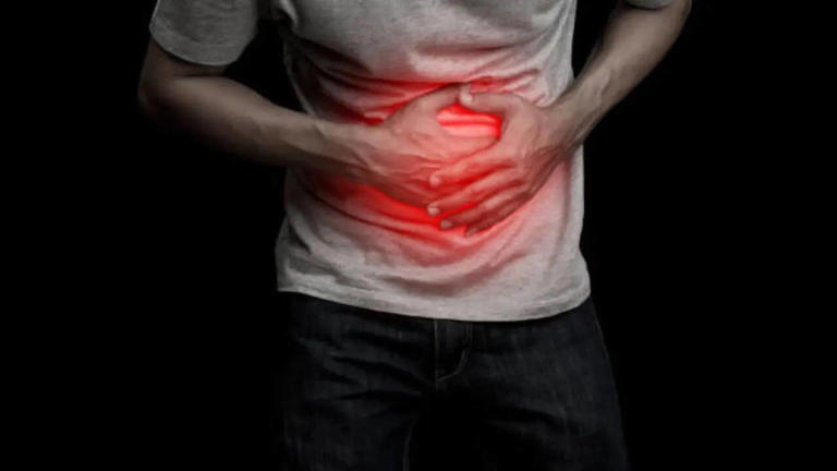 Kiran Rao undergoes appendix surgery: What is appendicitis, symptoms to ...