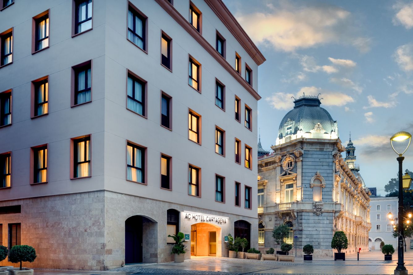 AC (Marriott) restores historic Cartagena building as 100-room hotel