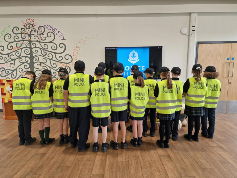 Ribble Valley Police and Barrow Primary School join forces to shape ...