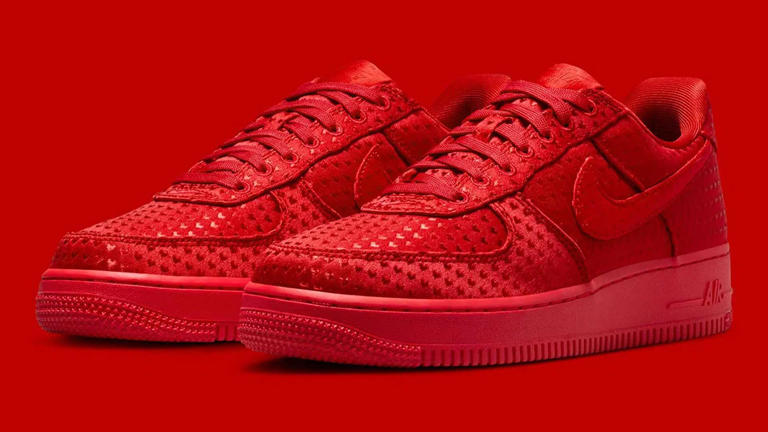 Nike’s Valentine’s Day Air Force 1 is basically a walking love letter ...