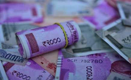 Small money decisions that shape your financial future