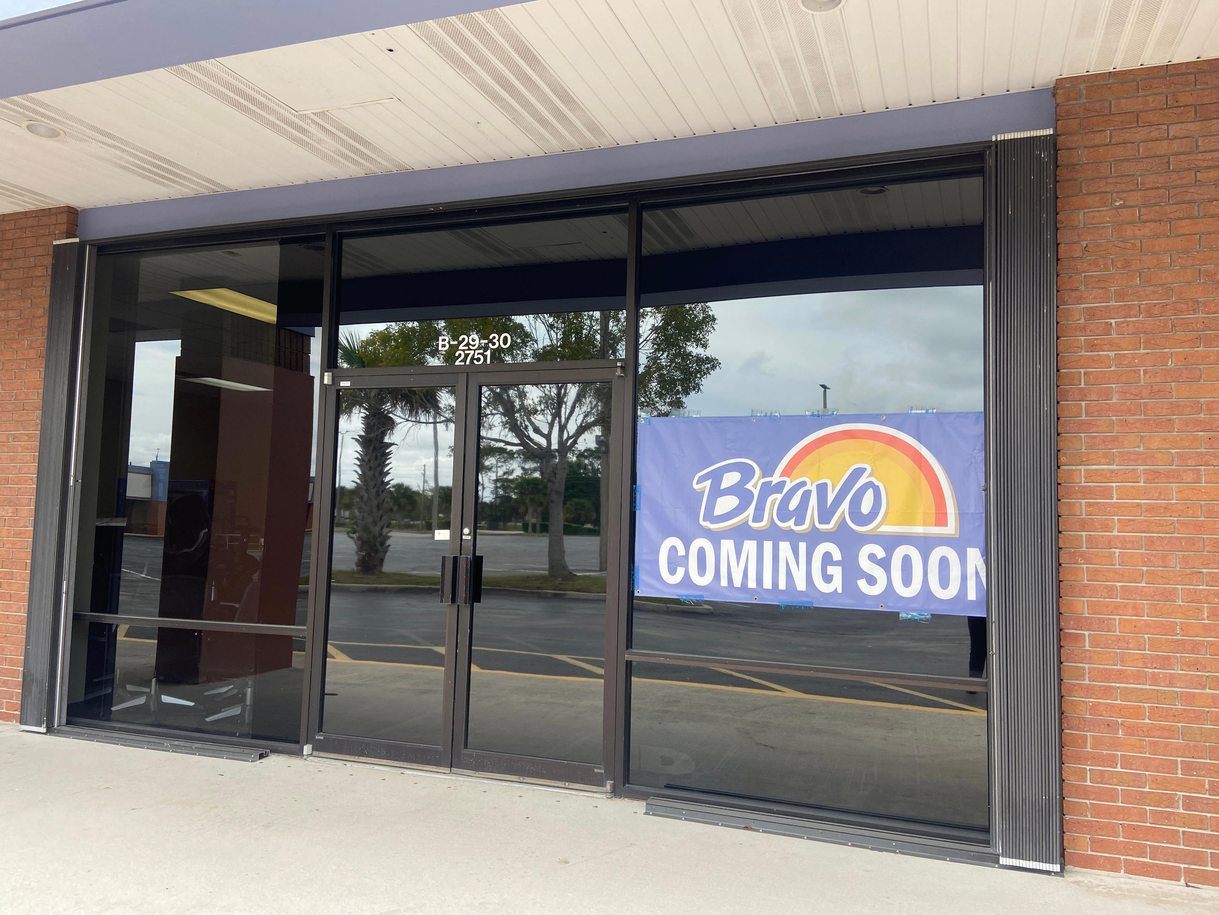 Florida Bravo Supermarket discount grocery store opens in Fort Pierce