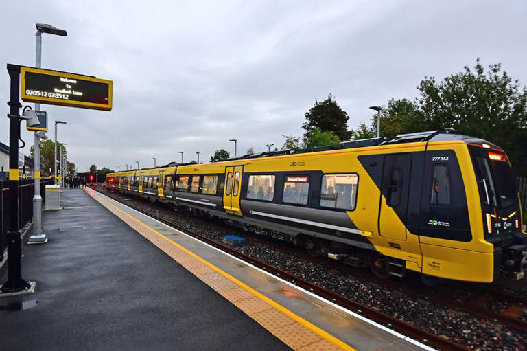 Liverpool Council backs calls to bring Merseyrail back into public control