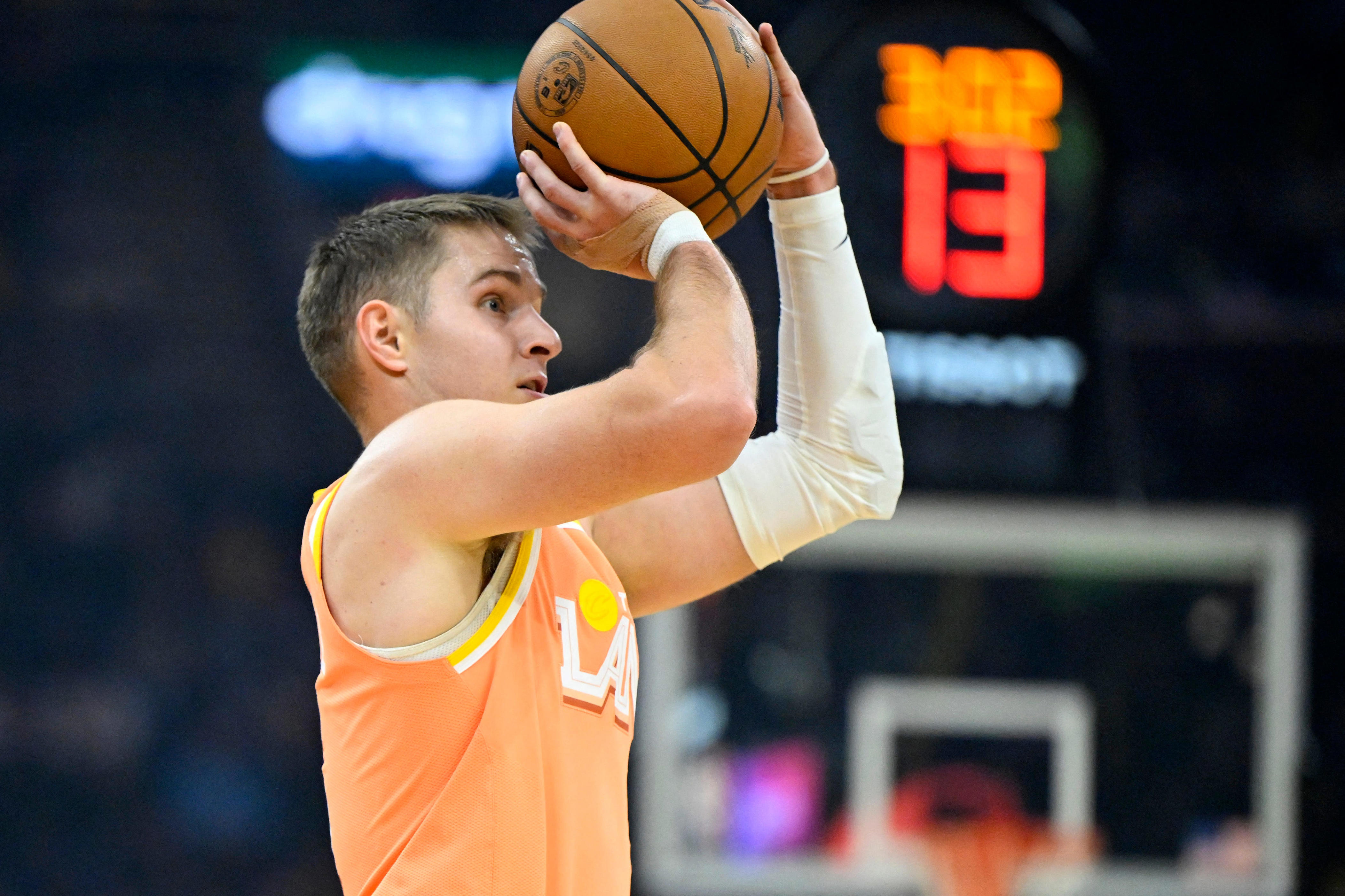 Cavs injury news. Sam Merrill heats up, Darius Garland takes big step