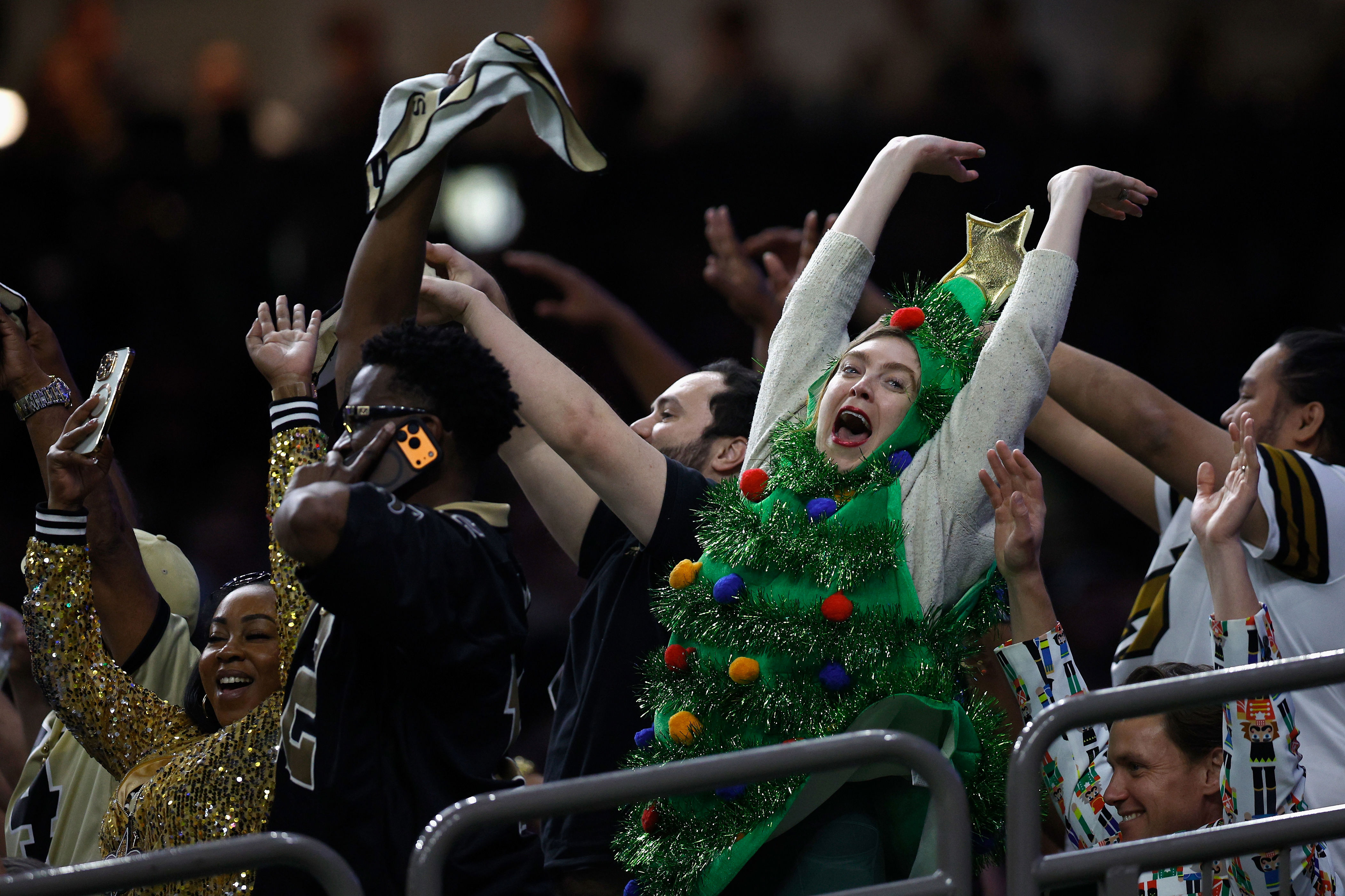 2025 Commanders’ tank watch – week 17 – holiday edition