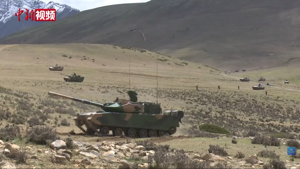 China boosts military steel output 30%, could fuel tank and ship surge