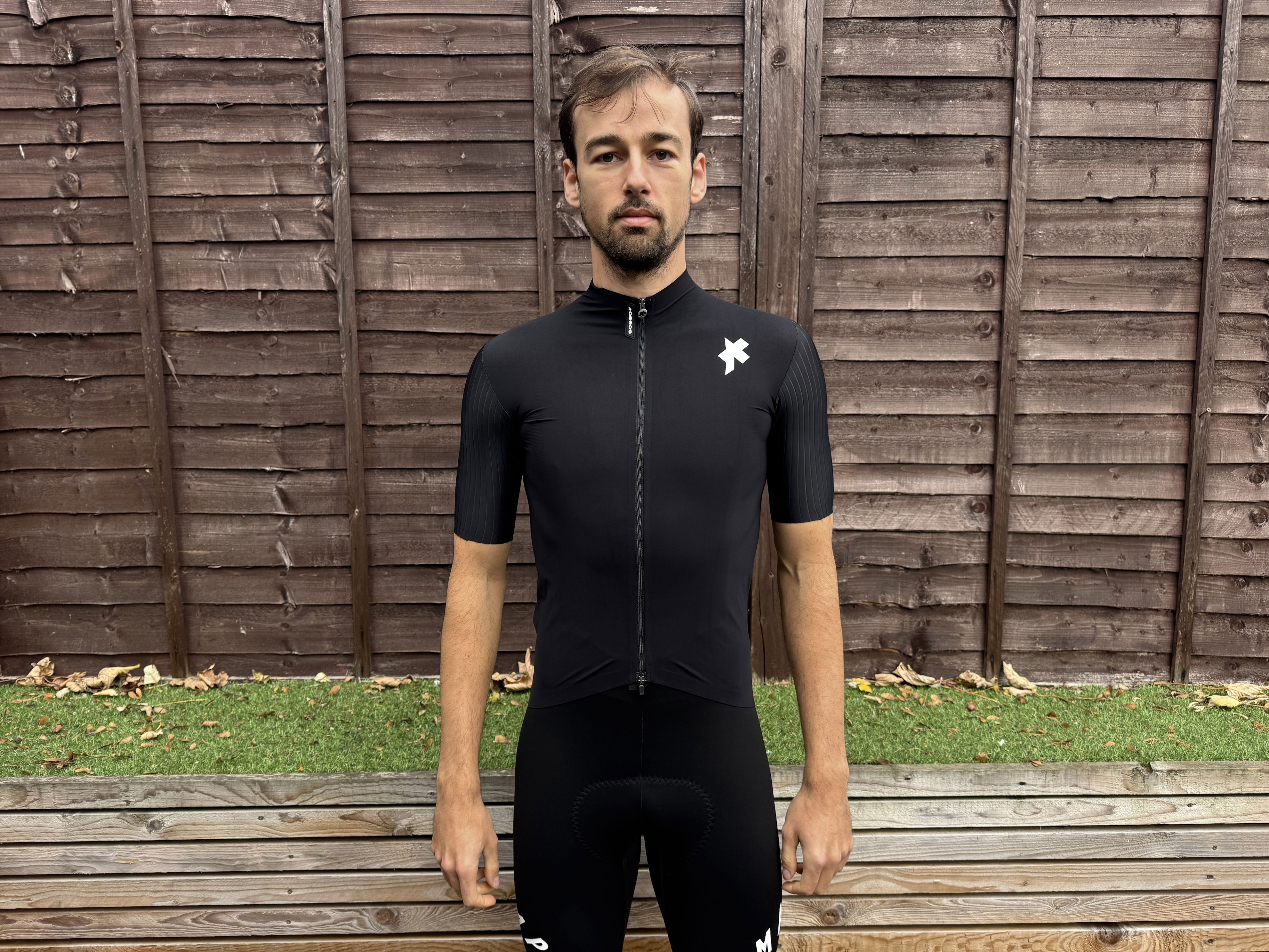 Assos Equipe RS Shell Jersey S11 review: an innovative take on an aero ...