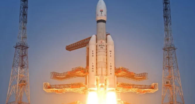 ISRO releases rare onboard footage of LVM3-M6 mission, rocket’s eye ...