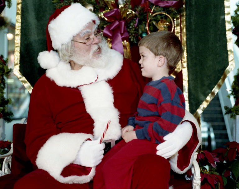 Santa Claus is on the way. How to track his sleigh in 2025