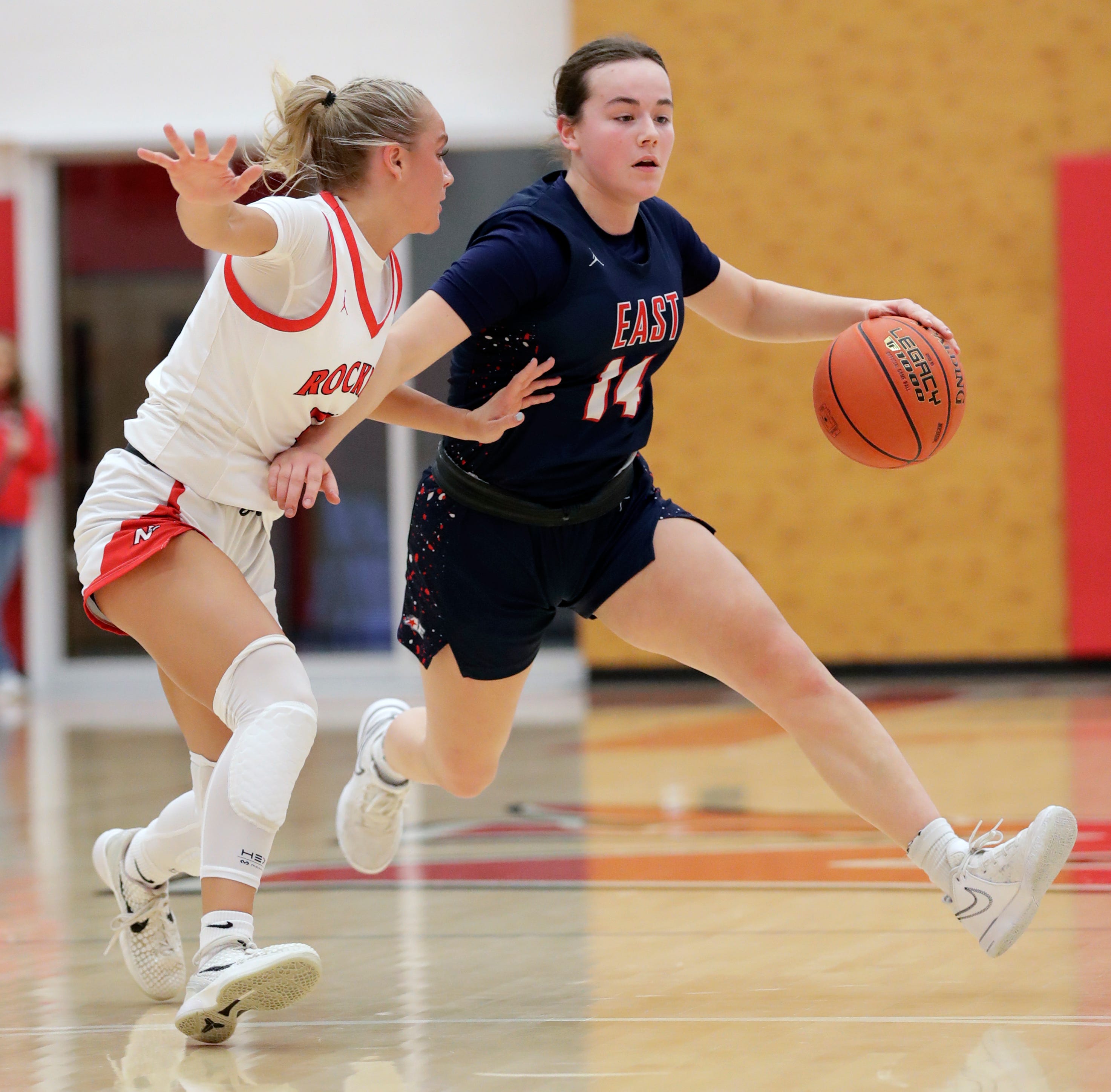 Appleton East girls new No. 1 in Post-Crescent high school basketball ...