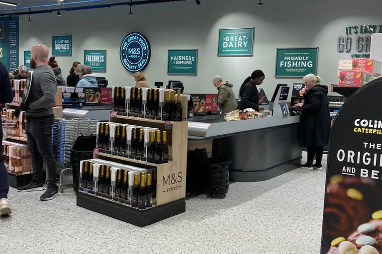 I went in search of Manchester Christmas queues chaos but was left stunned