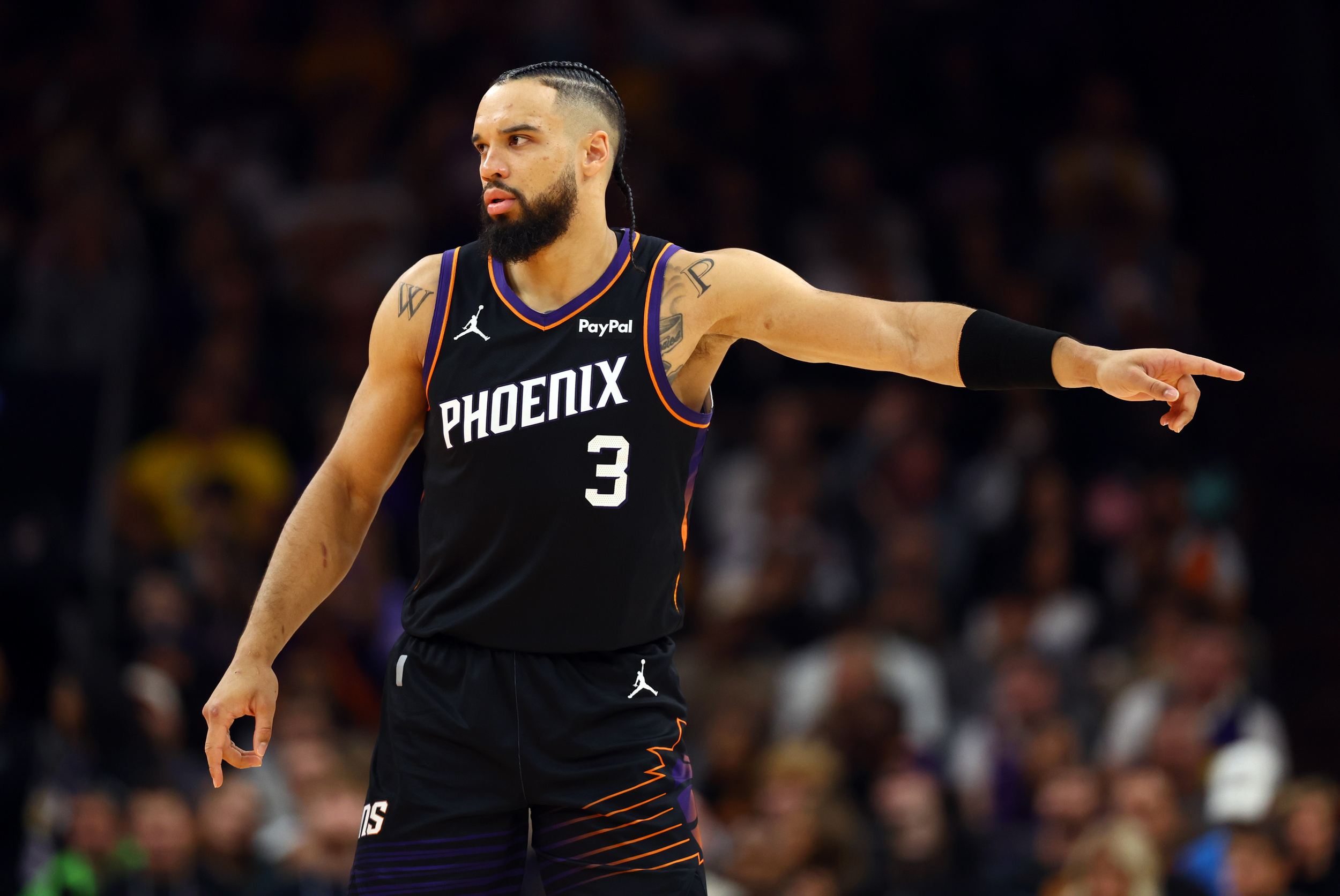 Dillon Brooks’ swagger on full display in Suns’ lopsided win over Lakers